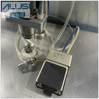 China Semi Automatic 20-30bot/Min Perfume Bottle Cap Crimping Screwing Machine With Pedal for sale