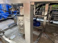 China SUS304 Cosmetic Vacuum Emulsifying Machine Cream Oil Mixing Machine for sale