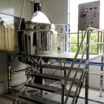 China Multi Function Cosmetic Stainless Steel Mixing Tank 75rpm 600L for sale