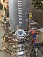 China SUS316 Vacuum Emulsifying Mixer 50-3000L Cosmetic Cream Homogenizer for sale