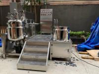 China Vacuum Emulsifier Mixer 50-3000L Cosmetic Cream Lotion Manufacturing Plant Equipment for sale