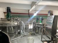 China Cosmetic Factory Homogenizer Mixer Face Cream Mixing Machine for sale