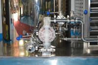 China 316L Stainless Steel Perfume Making Machine Automatic Freezing Filter Chiller 100L 380V for sale