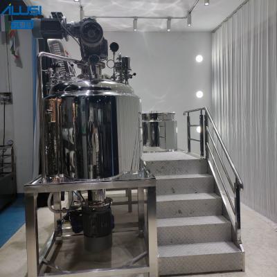 China 500L Vacuum Emulsifying Mixer Machine Two Way Stirring Steam Heating CE for sale