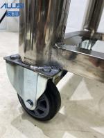 China SUS304 SUS316L Food Grade Stainless Steel Storage Tank 50L with 4 Wheels for sale
