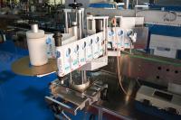 China 380V Flat Bottle Labeling Machine PLC Control Automatic Labeler 36pcs/min for sale