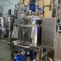 China 0-65rpm Defoaming Vacuum Emulsifier Mixer With High Speed Disperser for sale