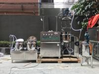 China SUS316 Cosmetic Cream Mixer Small Capacity Vacuum Toothpaste Emulsifying Mixer for sale