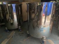 China Stainless Steel Liquid Storage Tank 100-100000L for Milk Chemical Alcohol Cosmetic for sale
