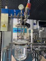 China Lab Size 10L Vacuum Emulsifying Mixer Cosmetic Cream Homogenizer 300-11000rpm for sale