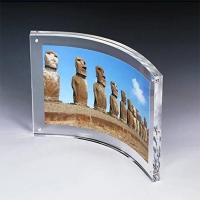 China 8x10 7x5 6x4 5x7 Acrylic Magnetic Picture Frame Curved Glass Plexiglass Hot Pressing Picture Block for sale