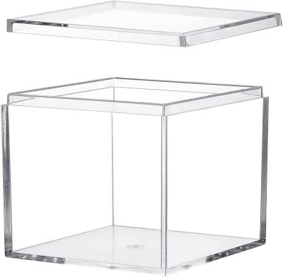 China Square Wedding Acrylic Storage Cube Mini Candy Favor Clear Acrylic Box With Lid for sale