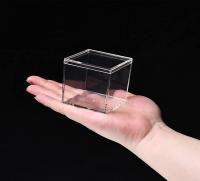 China Square Wedding Acrylic Storage Cube Mini Candy Favor Clear Acrylic Box With Lid for sale