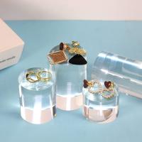 China Cosmetic Acrylic Display Stand Cube Cylinder Round Photo Props Photography Boutique Handicraft for sale