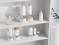 China Acrylic Tabletop Riser U Shaped Stand Transparent Tablet Stand Cupcake Plexiglass Stair Risers for sale