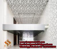 China PVDF (FLUOROCARBON) Spray Coating Perforate Aluminum Single Panel for sale