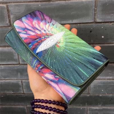 China Thailand Authentic Stingray Skin Female Large Wallet Genuine Leather Lady Green Clutch Purse Women's Card Holders for sale