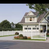 China Beautiful And Customizable Garden Pvc Fence With Door For Outdoor Use for sale