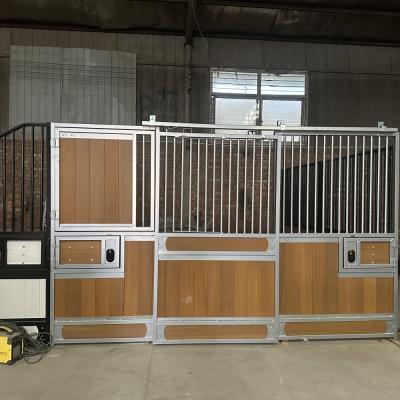 China Long Lasting Farm Temporary Horse Stalls Prefabricated Equestrian Stable for sale