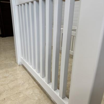 China Termite Proof Eco Friendly Vinyl Pool Fencing Maintains Visibility 8ft Wide for sale