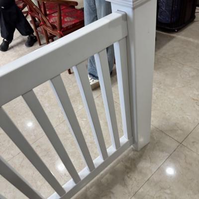 China Long Lasting White Vinyl Fencing For Swimming Pools Outdoor Friendly for sale