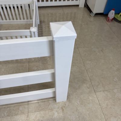 China Lightweight 1.5m 3 Rail PVC Horse Fence Easy Setup For Livestock for sale