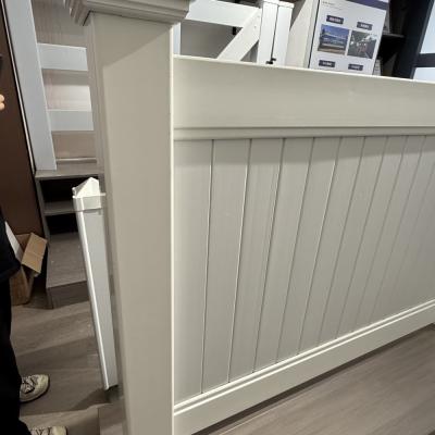 China Anti Fade PVC Vinyl Fence Panel Customizable High Density Virgin Material for sale