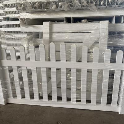 China Anti UV High Density PVC Picket Fence For Horse Ranch for sale