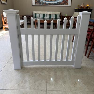 China Waterproof Anti Corrosion PVC Picket Fence For Farm for sale