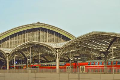 China Large Load Steel Building Structure Customed Steel Prefabricated Buildings for sale