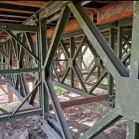 China ISO Q345B Prefab Steel Bridge Fabrication Metal Pedestrian Bridge Earthquake Resistant for sale
