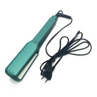 China Professional Ceramic Hair Straightening Iron with Titanium Gold Aluminum Plate for sale