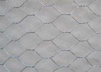 China 6 Feet High Galvanized Hex Wire Mesh , Iron Chicken Wire Fence Corrosion Resistance for sale