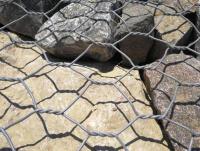 China 8x10 Cm Galvanized Gabion Mesh Baskets Stone Galvanized Gabion Box For Wall for sale