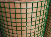 China 0.9mm 1/2in Heavy Duty Garden Wire Fencing 4Ft Green Pvc Coated Chicken Wire for sale