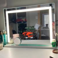 China Mounted Hollywood Bathroom Mirror Electric Magnifying With Light for sale