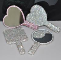 China Small Diamond Makeup Portable Magnifying Mirror Light Up For Travel for sale
