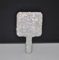China Light Pink Circle Rhinestone Mirror for On-the-Go Touch Ups and Makeup Application for sale