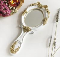 China Functional Wood Glass Vintage Handheld Makeup Mirrors Portable Retro Mirror for Girls for sale
