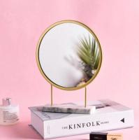 China Round Pocket Magnifying Makeup Mirror For Vanity Table Custom for sale