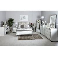 China Wood Master Bedroom Furniture Upholstered Platform Bed for sale