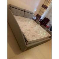 China Leather Luxury Bedroom Sets Tufted Upholstered Bed Modern Design for sale