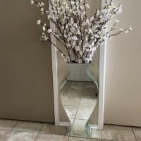 China Clear Crystal Tall Mirrored Crushed Diamond Floor Vase Planter For Wedding for sale
