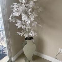 China Clear Crystal Tall Mirrored Crushed Diamond Floor Vase Planter For Wedding for sale