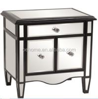 China Modern 2 Door Crystal Mirrored Buffet Cabinet Rolling Bar OEM for sale