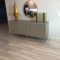China Particleboard Solid Wood Modern Sideboard TV Cabinet Console for sale