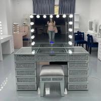 China Modern Design Oak Makeup Table With Lighted Mirrored Dresser Vanity Desk And Storage for sale