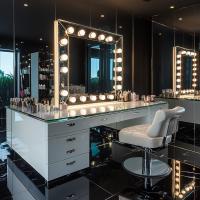 China Touch Screen Metal Frame 14 Bulbs Make Up Makeup Mirror With Lights  Led Vanity Mirror for sale