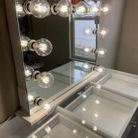 China Frameless Makeup Mirror with 15 Dimmable LED Lights and Stainless Steel Frame in 91*76CM Size for sale