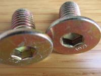 China DIN7991 Carbon Steel Hex Socket Bolt M10x20 Grade 10.9 for Heavy Machinery Assembly for sale